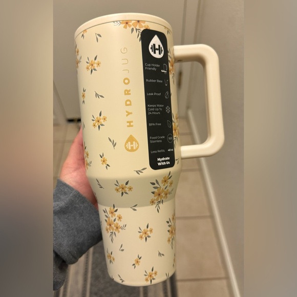 HydroJug | Dining | New Hydrojug 4oz Traveler Cottage Core | Poshmark